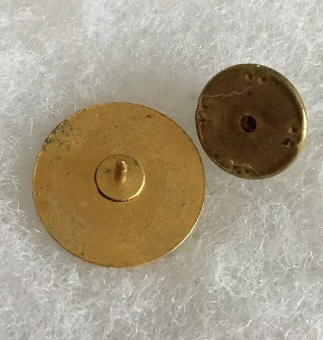 Vtg Daily Newspaper Tie Tack Pin Selling Medium Lapel Pin Gold Tone Pin ...