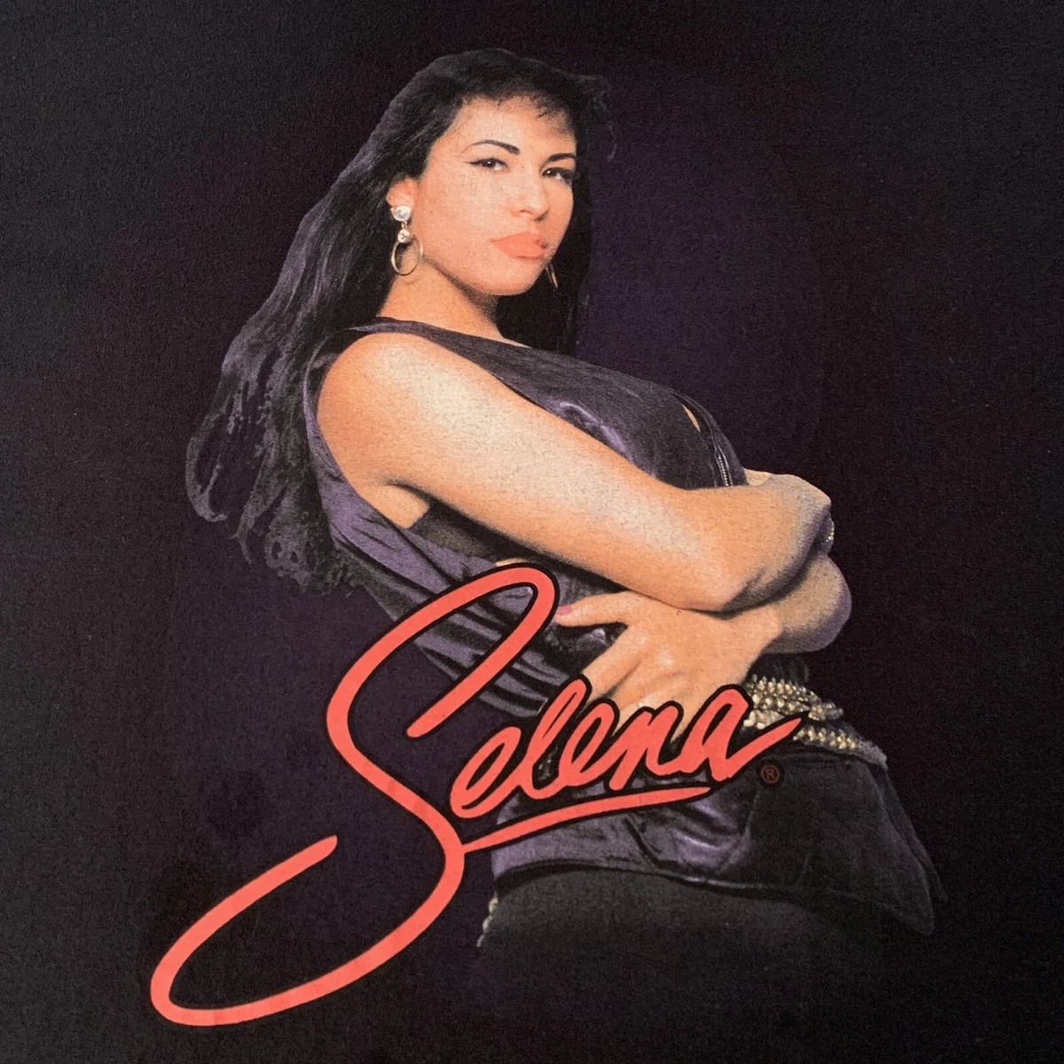 Selena Quintanilla Pose