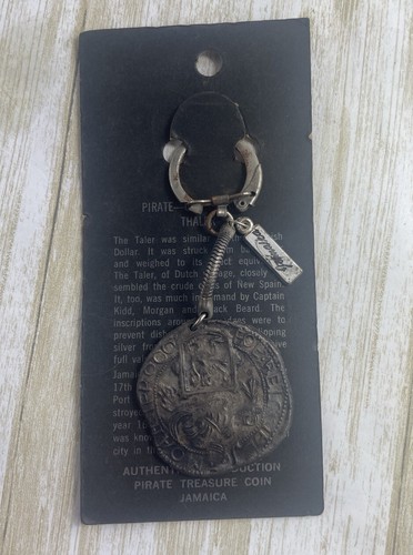 VINTAGE FAUX Jamaica Pirate Treasure COIN Keychain - Key Ring Chain | eBay