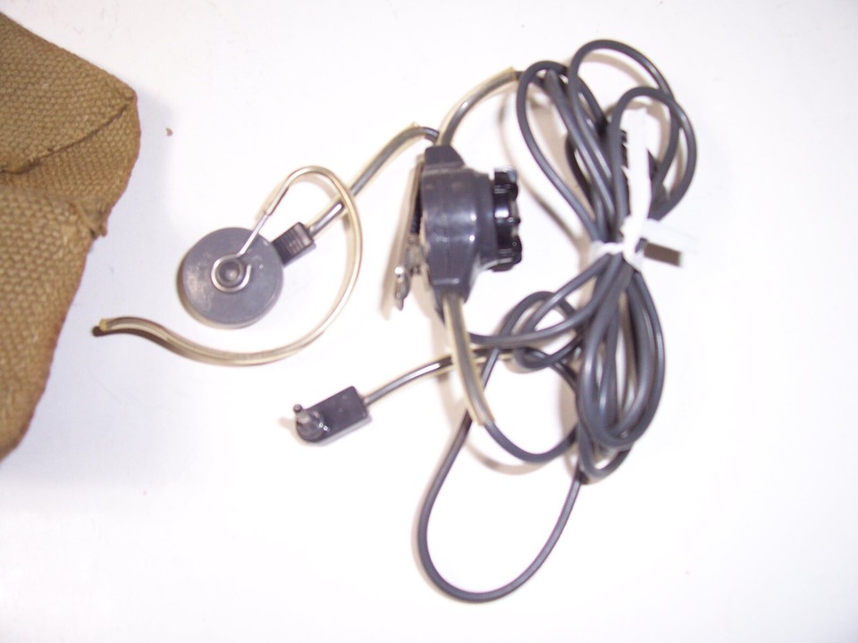 WW ll 1941 US Telex Aircraft Pilots Headphones Headset F-7965 w ...