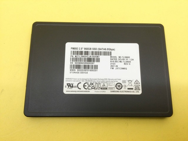Samsung PM893 960GB SATA 6Gb/s 2.5" Enterprise SSD — MZ7L3960HCJR (MZ ...