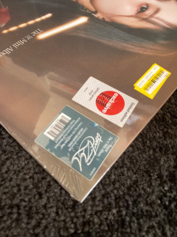 Tzuyu of Twice AbouTZU Target Galaxy Green Vinyl Poster & Photocard ...