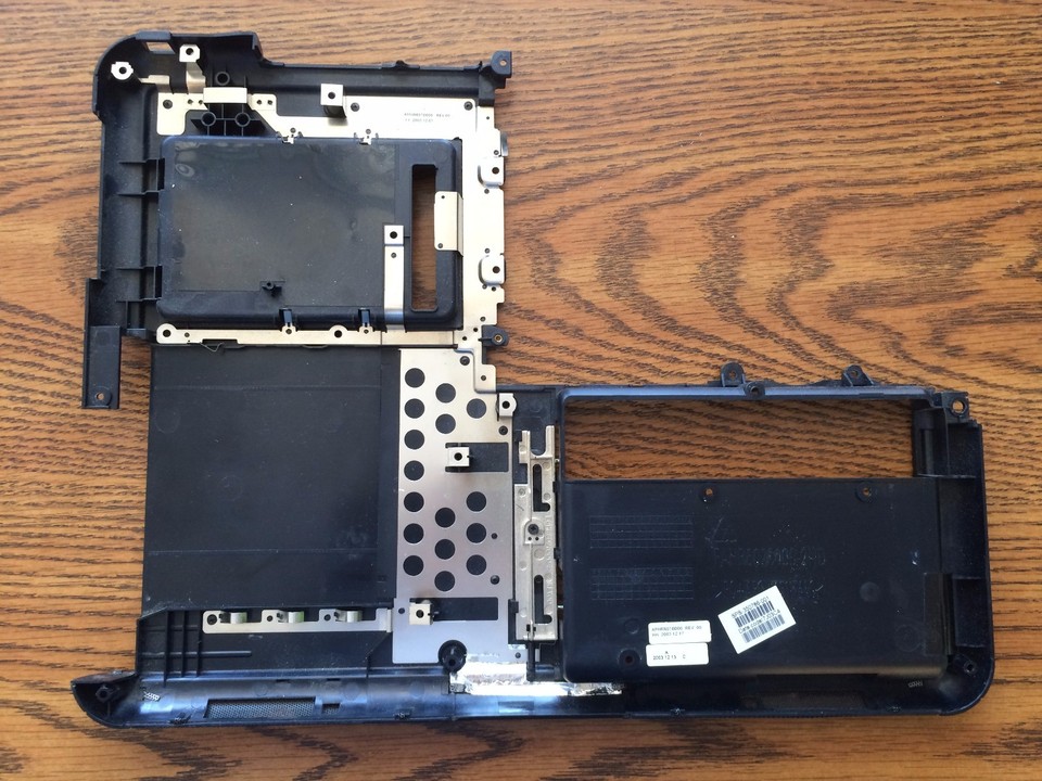 ORIGINAL Compaq Presario R3000 R3050US BOTTOM BASE COVER APHR607B000 ...