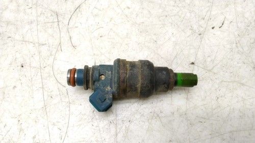 Mitsubishi Colt CA0 1.3i 55kW 1994 Petrol Engine Fuel injector INP068 ...
