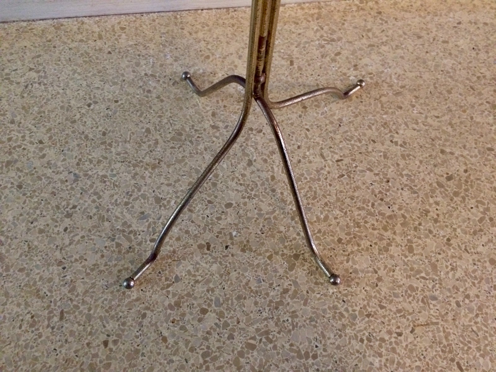 Vintage MCM Hollywood Regency Elegant Gold Quilt Rack Towel Stand ...