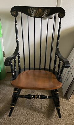 1900-1950 - Antique Rocker - 4