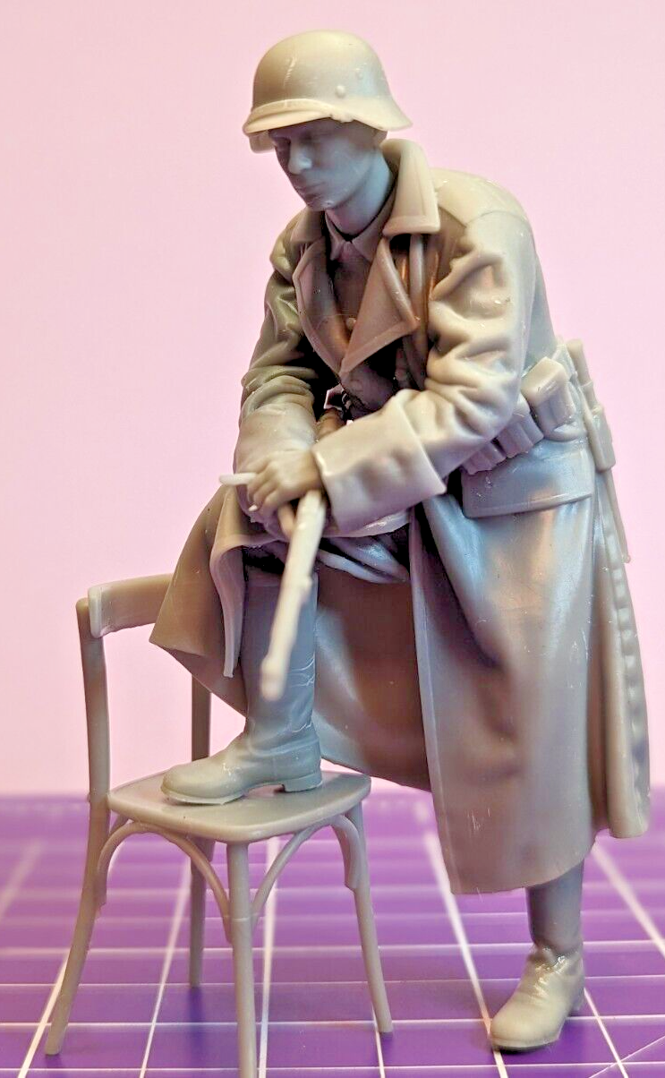 Deutscher Landser / Soldat Zigaretten-Pause 98k WW2 Resin Scale 1:16 ...
