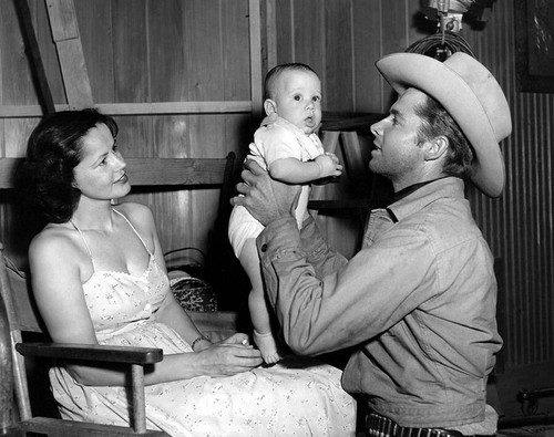 Audie Murphy, Pamela Archer and Terrance - Gunsmoke (1953) - 8 1/2 X 11 ...
