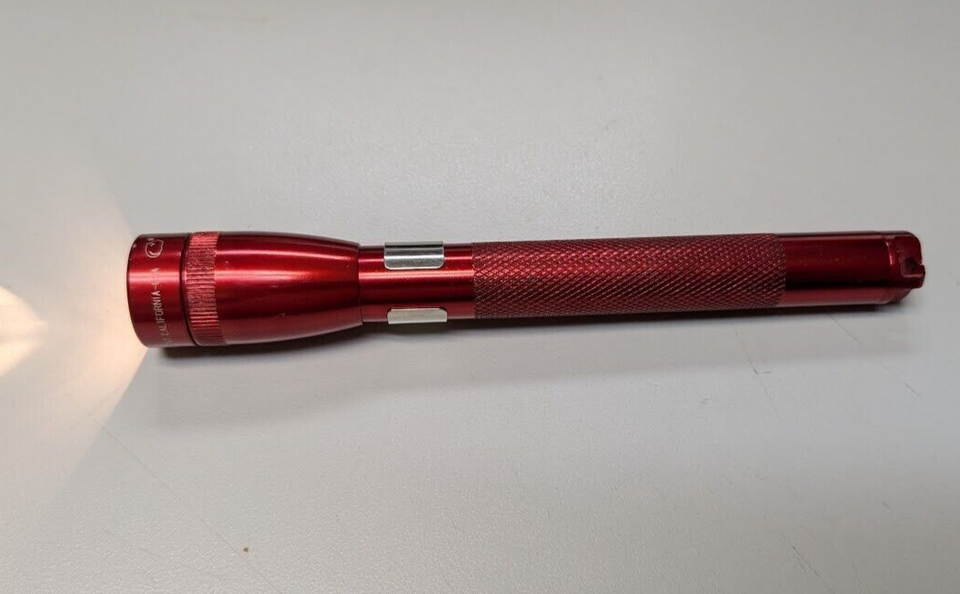Maglite Mini 2-Cell AAA Flashlight Red W/ Clip | eBay