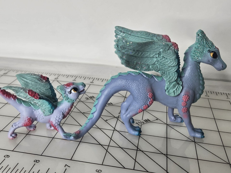 Bayala Dragon Toys and Figurines - Flying Flower Mother and Small Baby ...