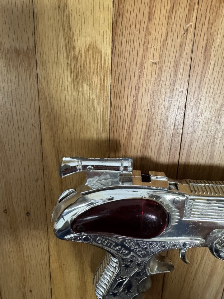 VTG 1950s 60s BCM SPACE OUTLAW Silver Metal Atomic SciFi Pistol Cap Ray ...