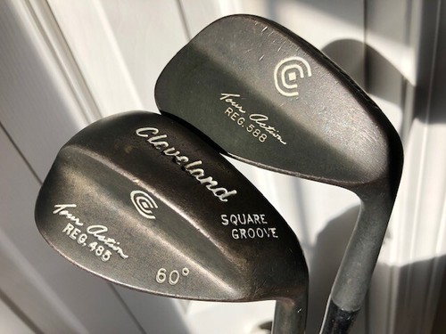 CLEVELAND TOUR ACTION WEDGE SET 56° Reg. 588 SW + SQUARE GROOVE Reg ...
