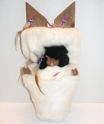 PATSY DOWDY NATIVE AMERICAN PAPOOSE CRADLE BOARD DOLL WHITE FUR WALL ...