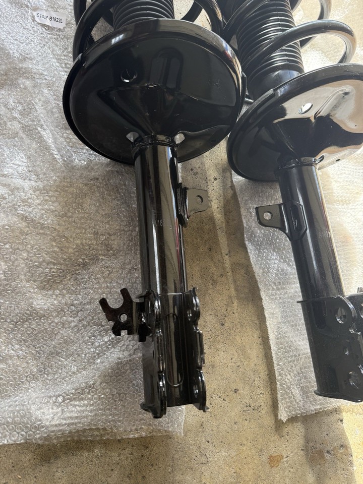 AUTOMUTO Strut Front and Shock Lexus RX300 1999-2003 1331782L 1331782R ...