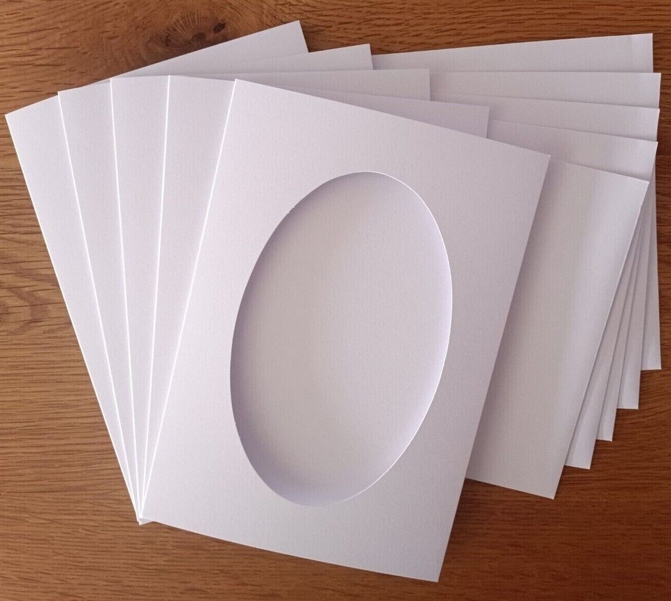 Oval Aperture A5 Tri Fold Cards Beige White 16x10cm Aperture 5 Pack ...