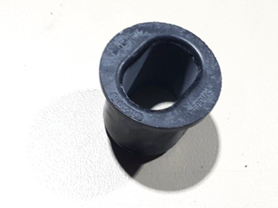 MERCEDES-BENZ R W251 RADIATOR TOP RUBBER BUSHING A2515040012 | eBay ...