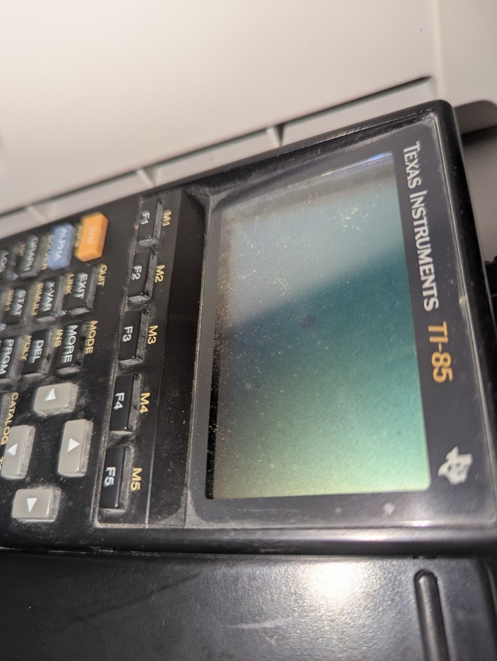 Texas Instruments TI-85 Graphing Calculator with View Screen - Tested ...