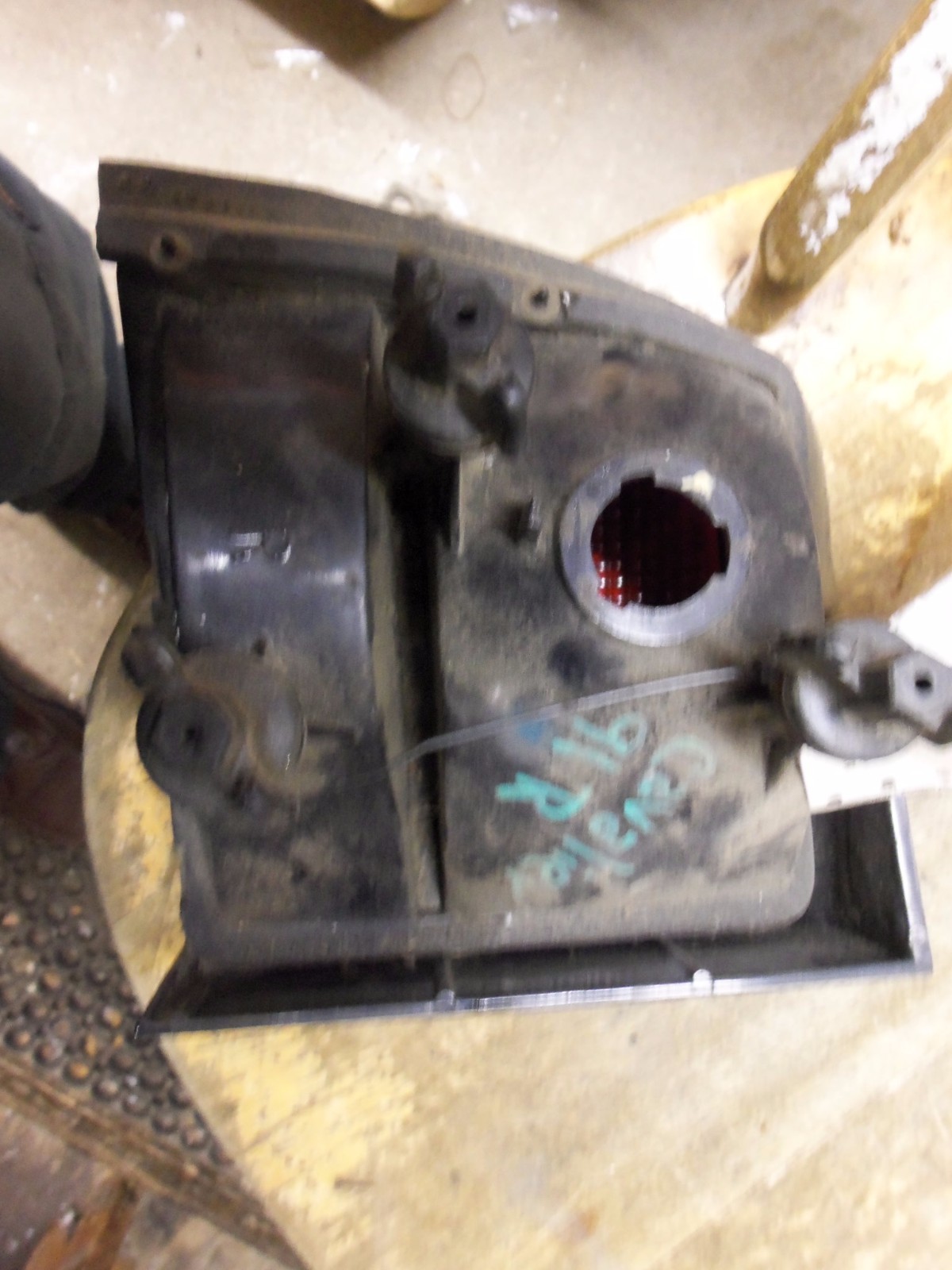 Chevy Cavalier Coupe Right quarter panel mtd. Tail lamp assembly Fits ...