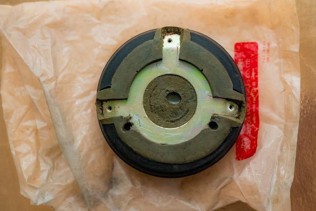 1970-1974 Toyota Land Cruiser FJ40 FJ55 FJ45 NOS Steering Wheel Emblem ...