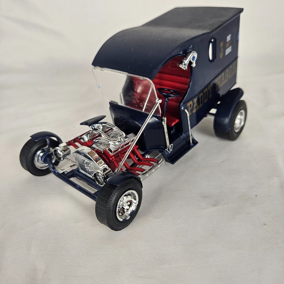 Monogram Paddy Wagon 1/24 Scale Model Vehicle - Assembled w/ Box | eBay