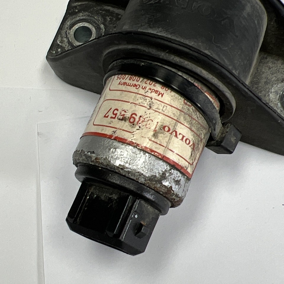 OEM Volvo 740 940 Idle Air Control Valve For Regina System 1389557 ...