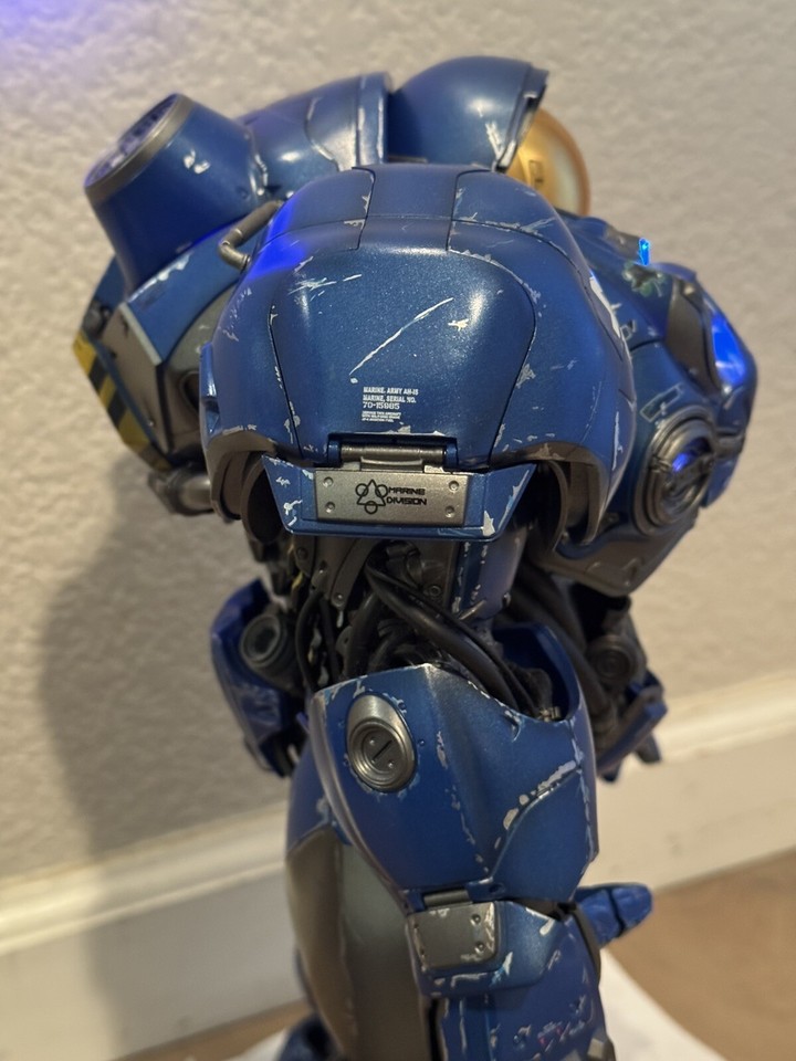 Sideshow 1/6 Tychus Findlay StarCraft 2 Terran Space Marine No Head Finger Parts 747720224995| eBay