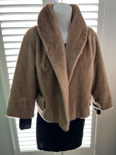 Joseph Magnin Vintage Light Brown Fur 3/4 Sleeve Size Medium Short ...
