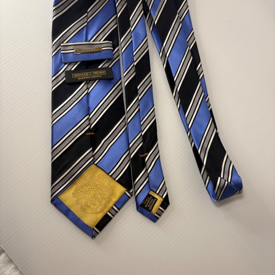 Donald Trump Signature Collection Mens Silk Tie Necktie Blue Stripes ...