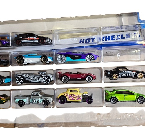 Incomplete Hot Wheels 20-Pack of 1:64 Scale Toy Sports & Race Cars Open ...