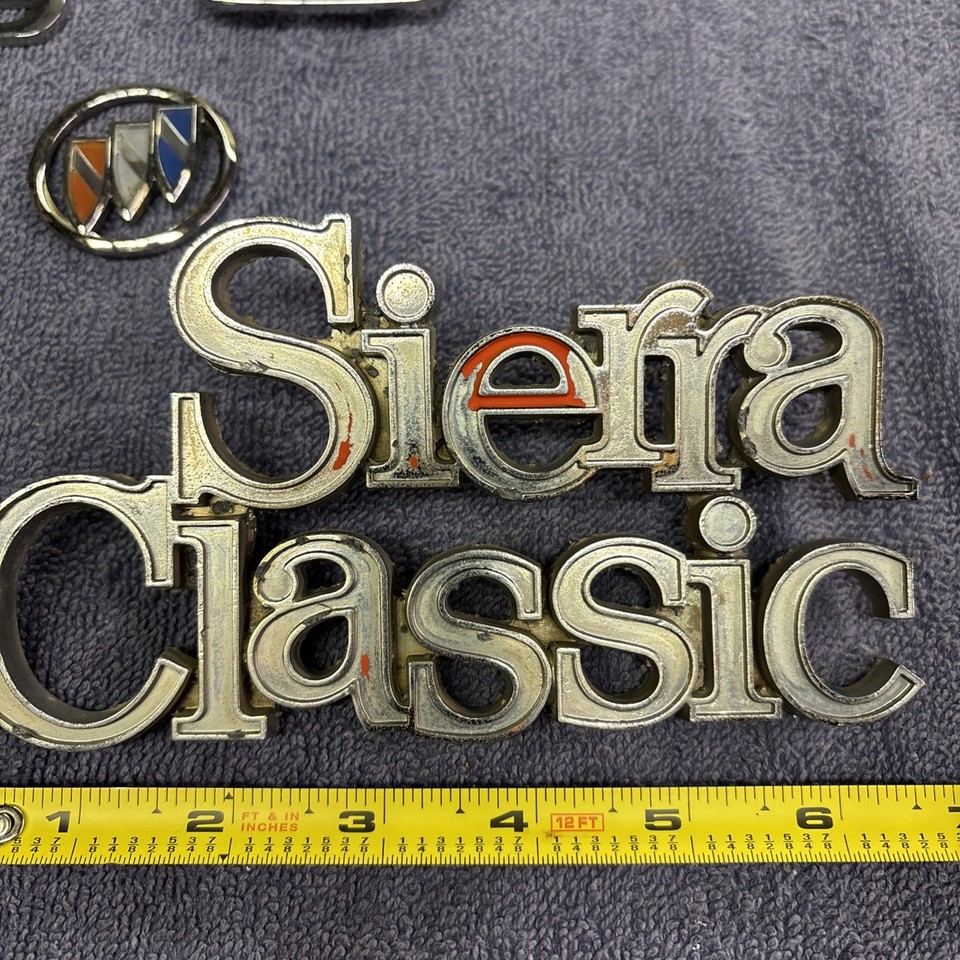 LOT of 19 Vintage Car & Truck Emblems, Scripts & Badge-GM, Ford, Chrys ...