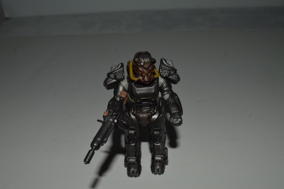 Mega Merge Fallout #01 T-60 Power Armor Collectible Action Figure ...