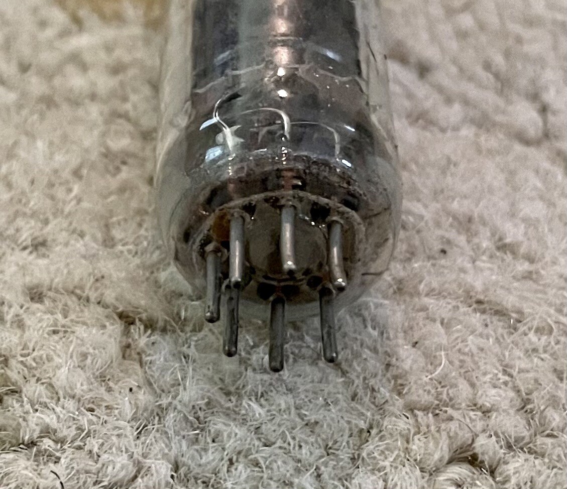 6AQ5 Vacuum Tube. GE JG6005 Beam Power Power Output Tube. 6AQ5A EL94 ...
