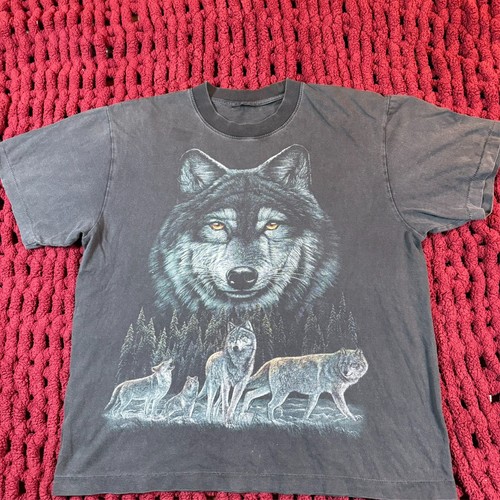 Vintage Wolf T-shirt Boxy Fit Size Large Wolf Pack Nature Wilderness ...