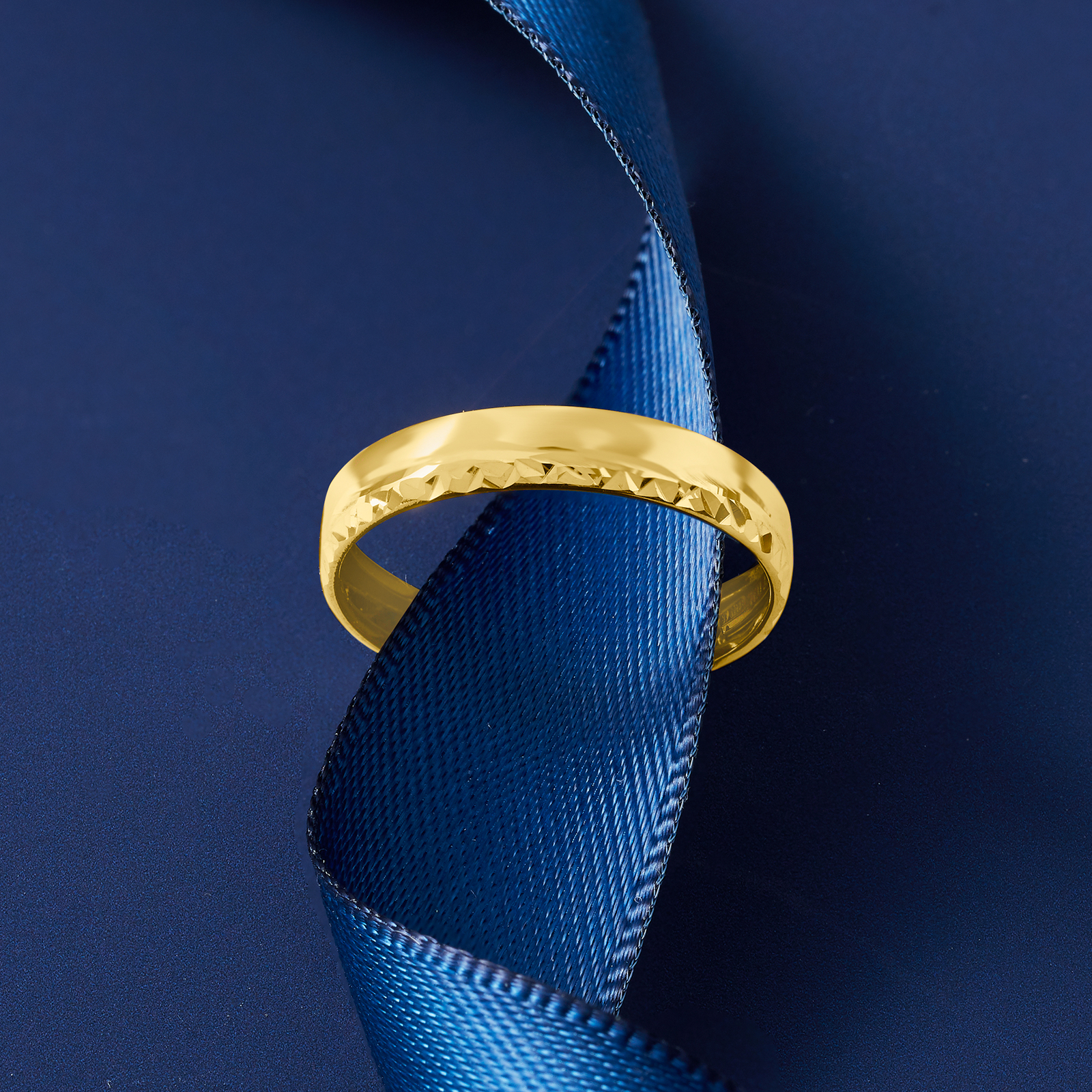 Ross-Simons Italian 14kt Yellow Gold Diamond-Cut and Polished Ring | eBay