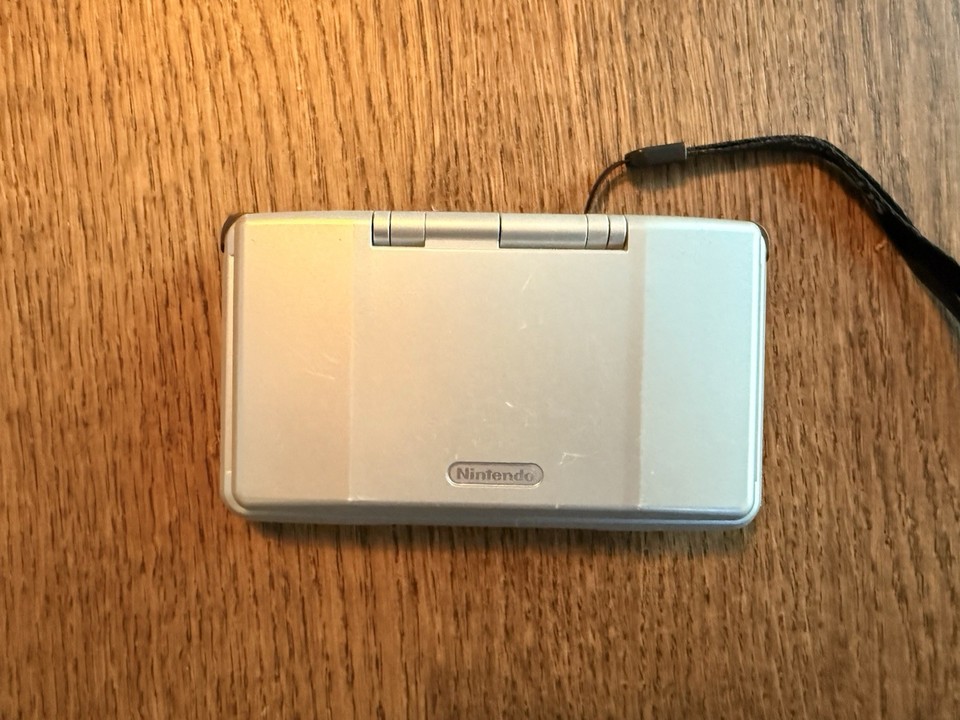 Original Silver Nintendo DS Handheld System With One Game | eBay