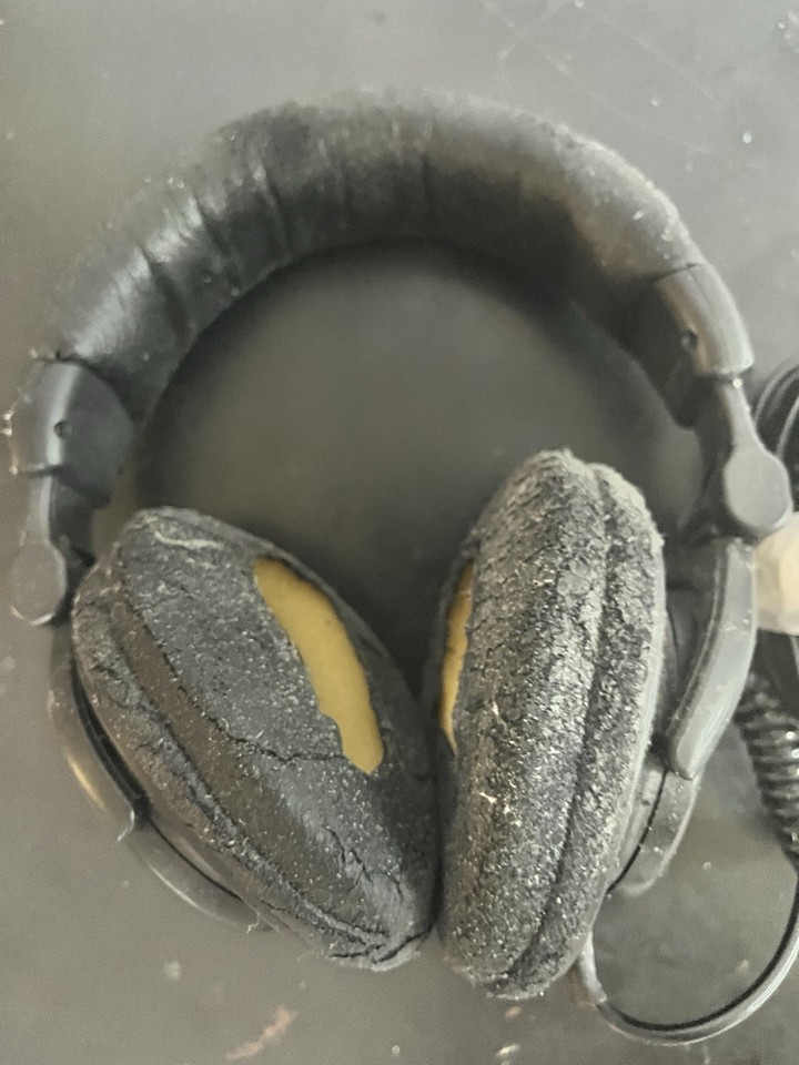 Sony MDR-V600 Studio Monitor Headphones OEM FLAKING PADS Free Shipping ...