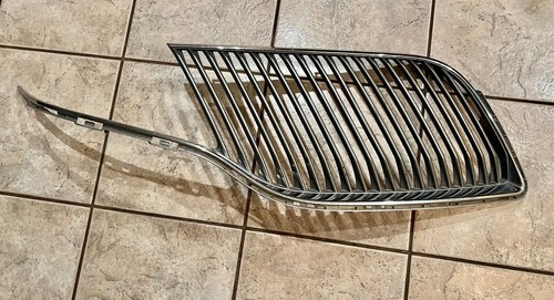 2013 - 2016 Lincoln MKT Grille Passenger Side PLEASE READ | eBay
