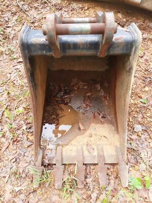 John Deere 310g Backhoe 24" Bucket and Pins DP42576 | eBay