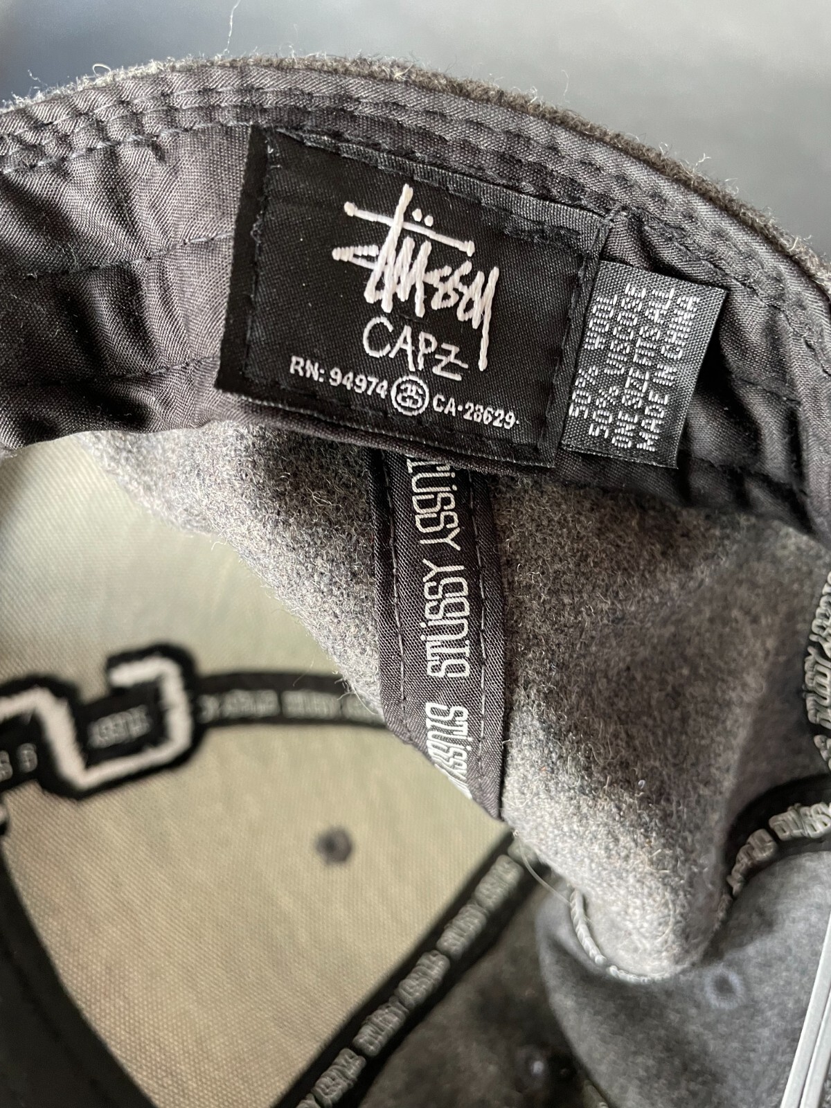RARE vintage Stüssy snapback hat, gray - Gem
