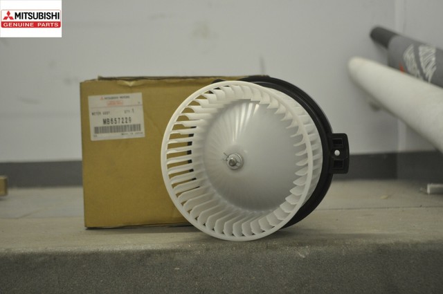 MB657229 Mitsubishi Fan Motor Kit Heat Genuine OEM Part for sale online ...