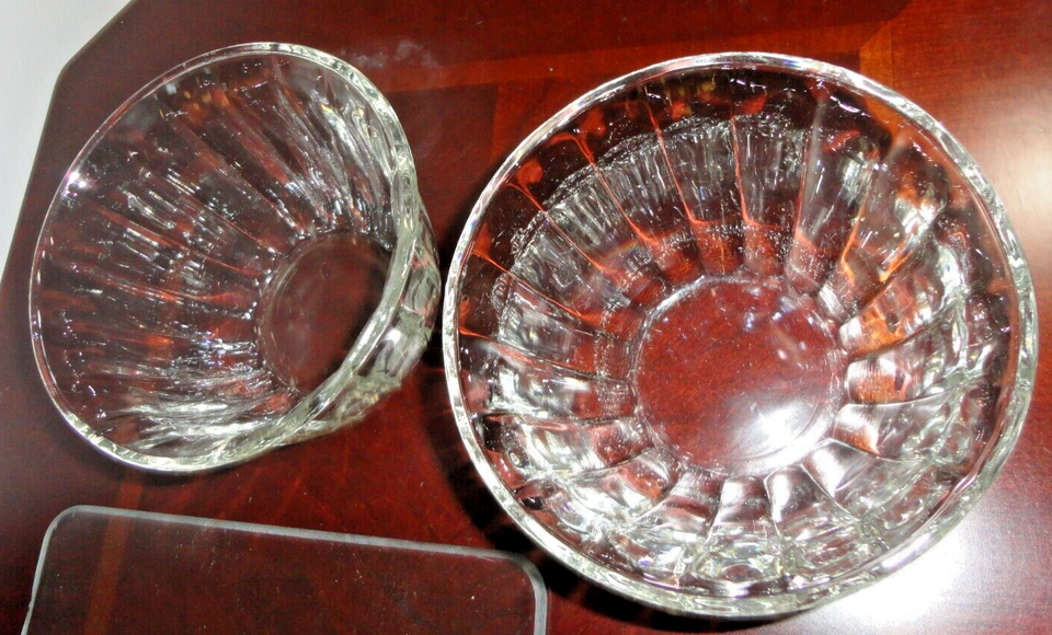SET OF 2 HEAVY GLASS PANELED SIDES GENTLY FLARED RIM DESERT SALAD BOWLS ...