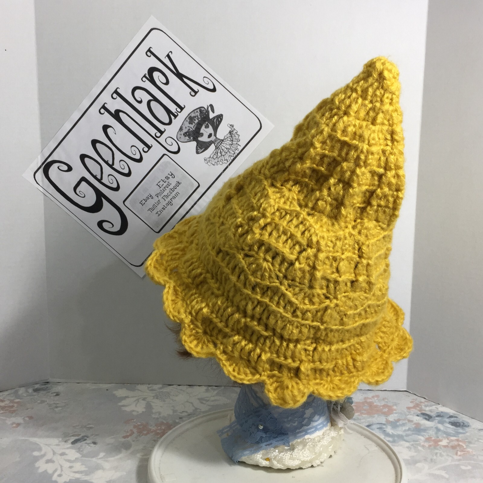 Hedge witch hat, wizard, elf, gnome, goblin, beanie, fairy cap ...