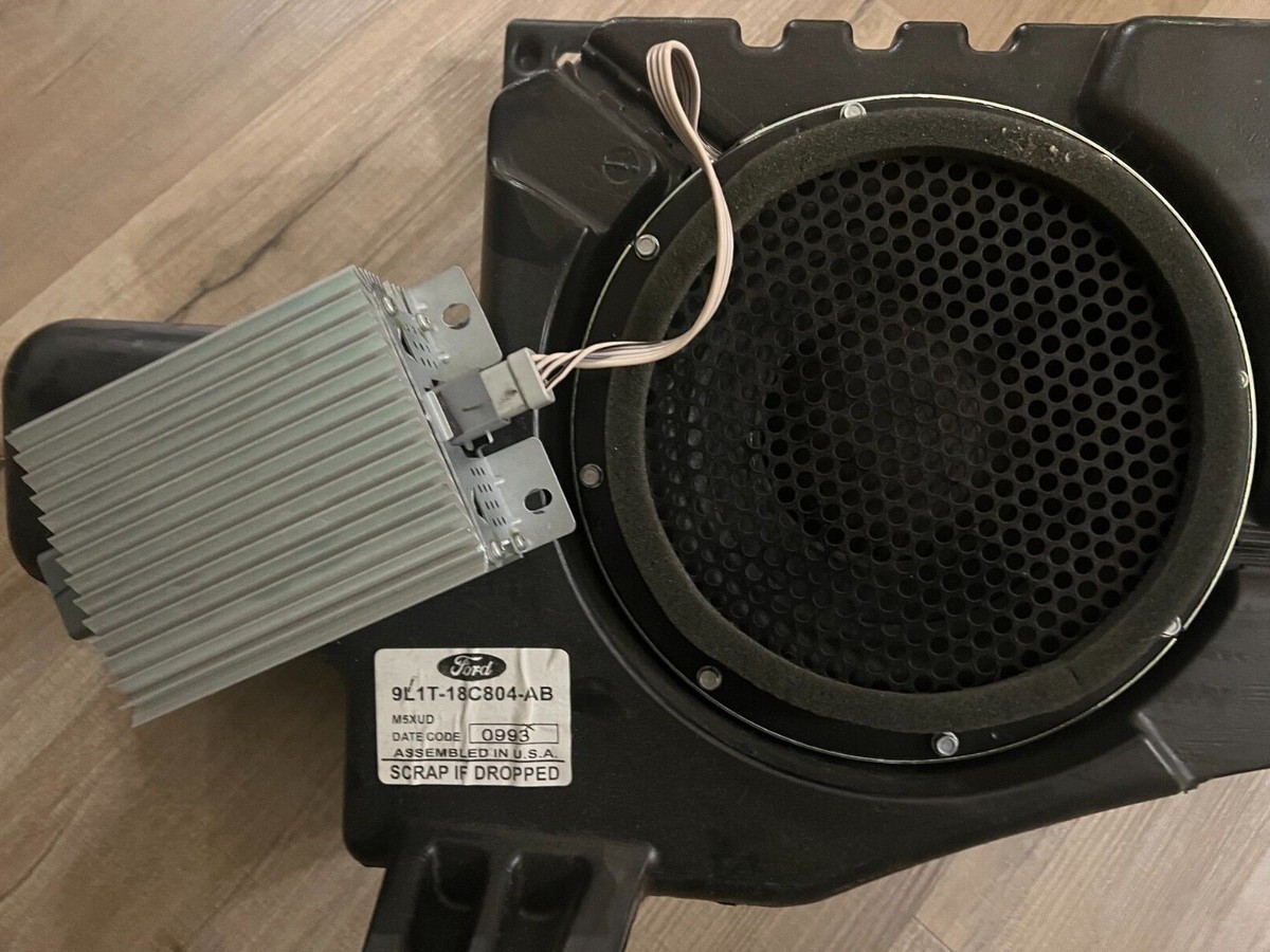 2000 Ford Expedition Subwoofer 2007 2017 Ford Expedition