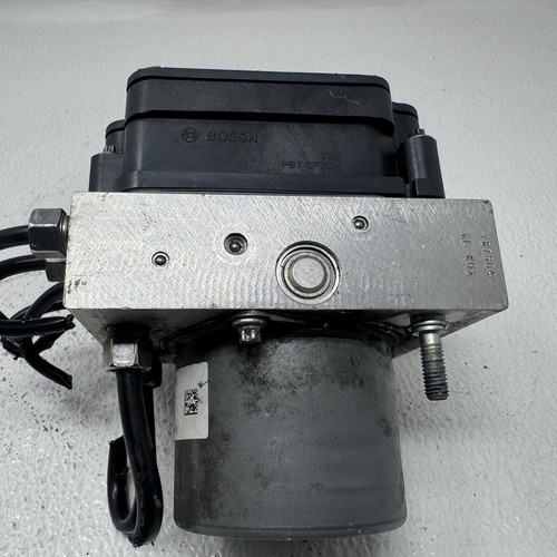 2015 Jeep Cherokee ABS Anti Lock Brake Pump Module 68237001AE OEM | eBay