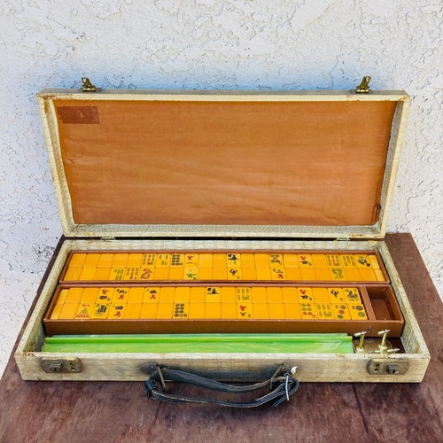 Mid Century Vintage Mah Jong Set in Case, Incomplete Bakelite Pieces ...