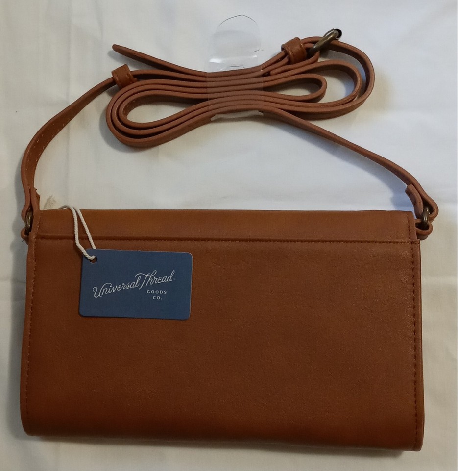 Universal Thread Women's Wallet Purse Crossbody Bag With A Strap Cognac ...
