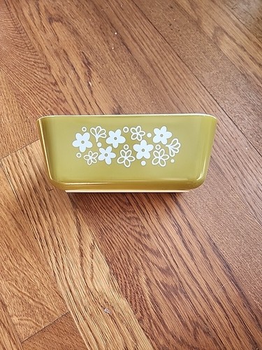 VINTAGE Pyrex Spring Blossom Green Crazy Daisy 502 Refrigerator Dish ...