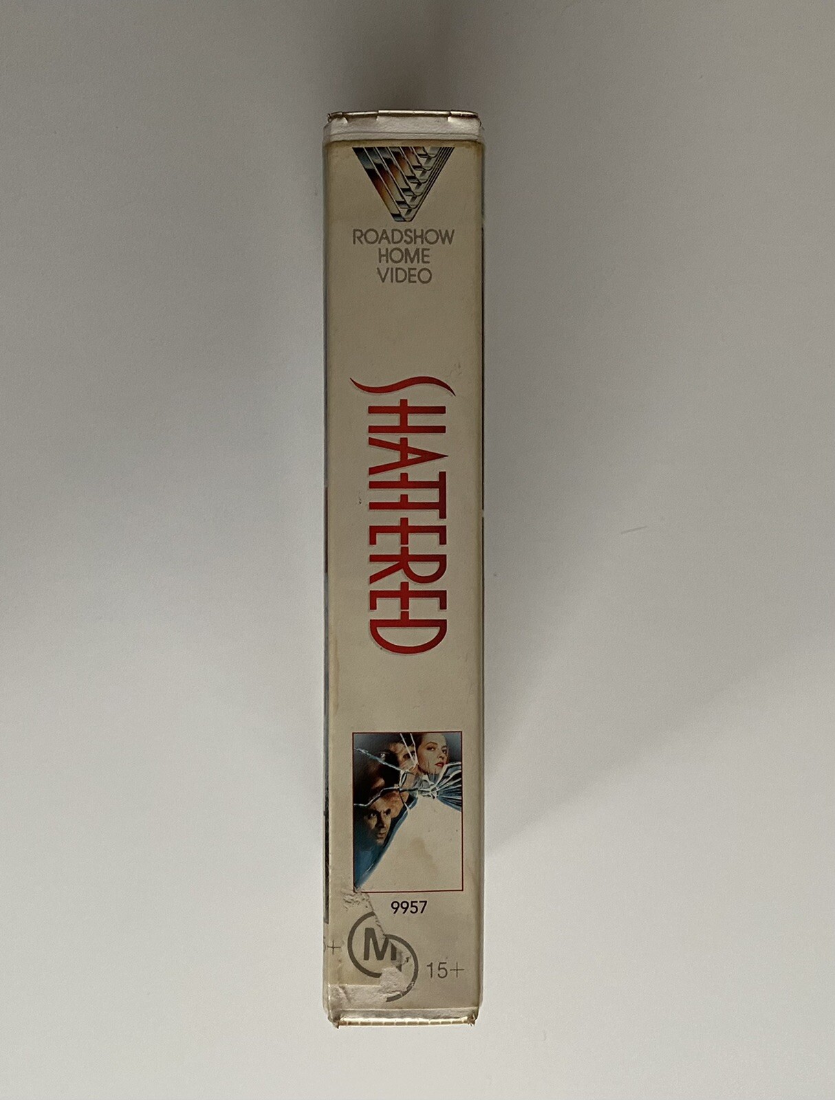 Shattered [VHS] Roadshow Video Ex-Rental Tape Clamshell Greta Scacchi ...