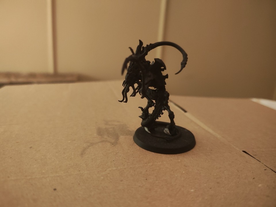Warhammer 40k Tyranids Neurolictor Model | eBay UK