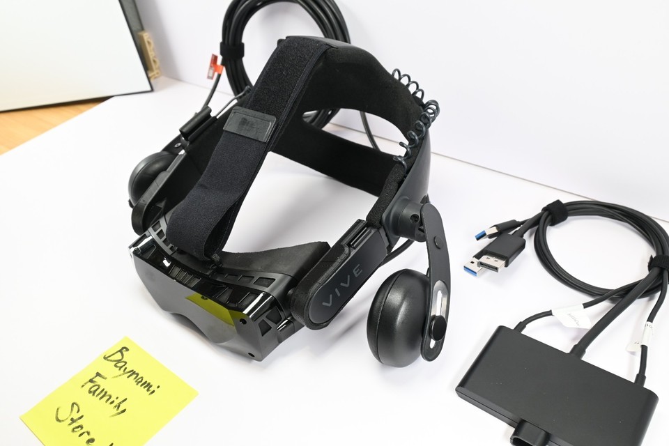 Bigscreen Beyond VR Headset 62mm IPD Linkbox / Cable + VIVE Deluxe ...